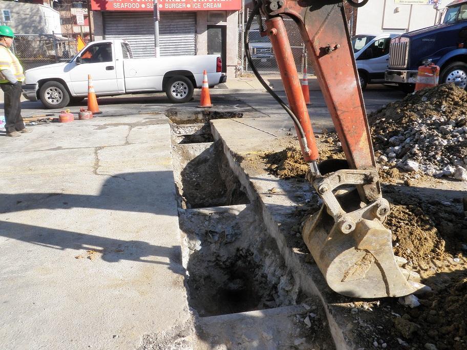 SMALL DIAMETER WATER MAIN REPLACEMENT PROJECT FOREST HILLS NEIGHBORHOOD ...